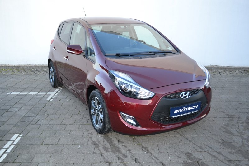Hyundai ix20 Style 1.6 AUTOMATIK / KLIMA / AHK / ALU gebraucht kaufen ...
