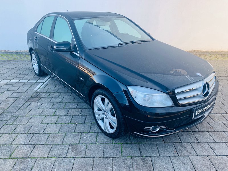 Mercedes-Benz C 180 CGI BlueEfficiency C 180 CGI Avantgarde AUTOMATIK ...